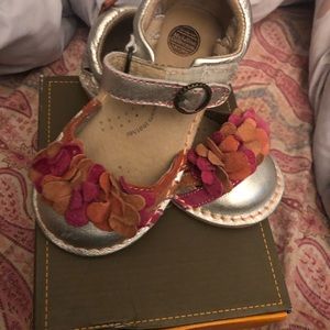 Stride Rite | Shoes | Stride Right Medallion Sandals For Girls | Poshmark